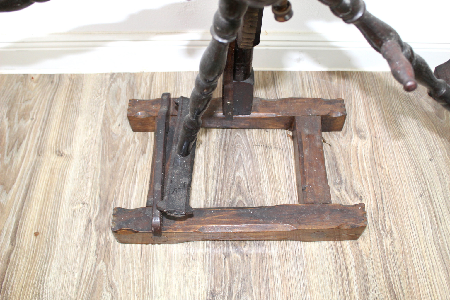 Antikes Spinnrad aus Holz | Vintage | Mon Ami(e) Vintage